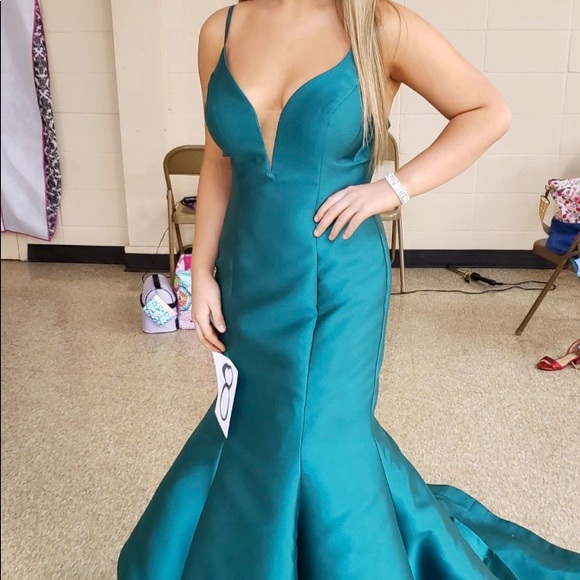 Dresses | Does Not Fit Me Butt Anymore But It Definitely Stunning ...